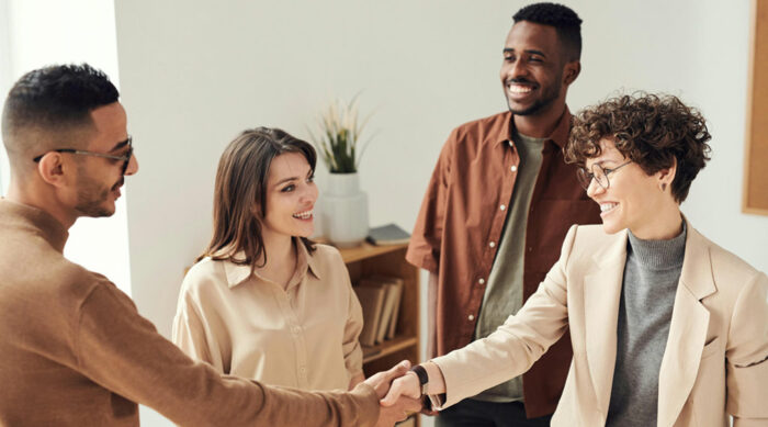 Was ist Merchandising? Wir erklären alles rund um dieses Marketingmittel